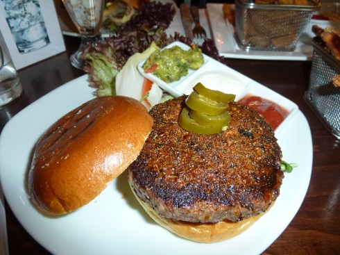 Review: Haché Burgers, Clapham – Pheebz Eatz